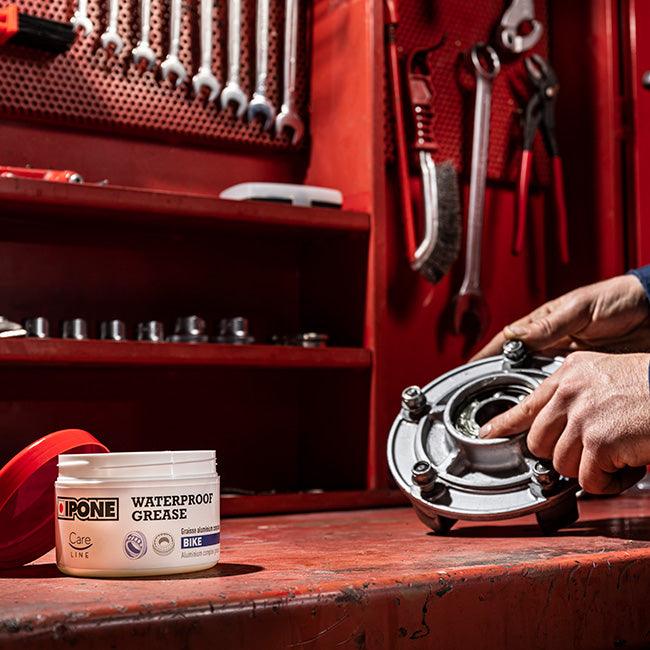 IPONE Waterproof Grease – CMG Motorcycles